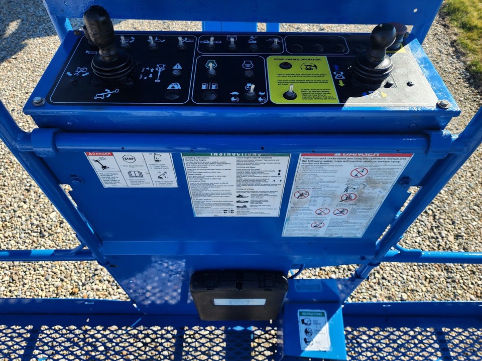 2016 GENIE S65 4x4 Jib Boom Man Lift Diesel 65' Generator Skypower ...