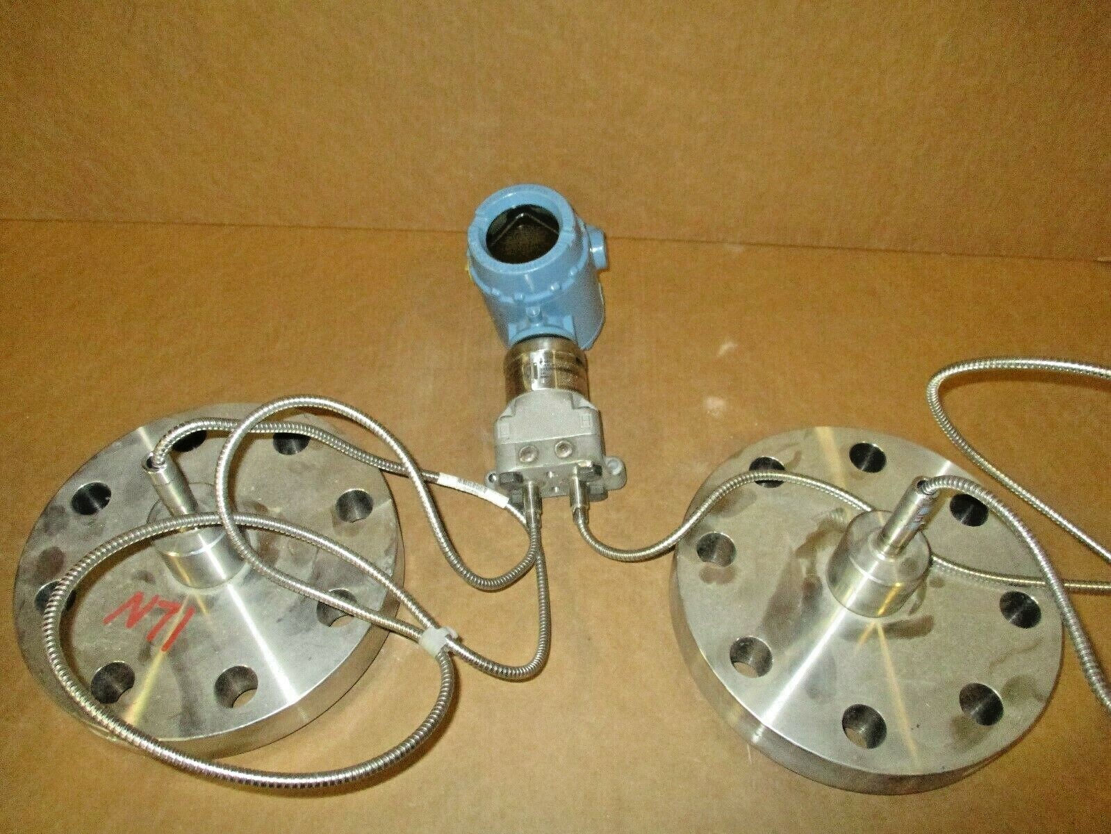 ROSEMOUNT SCALABLE PRESSURE TRANSMITTER W/1199 SEAL SYSTEM ...