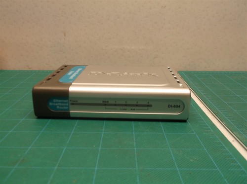 D-Link DI-604 Cable/DSL Router 4-Port Ethernet Broadband XBox ...