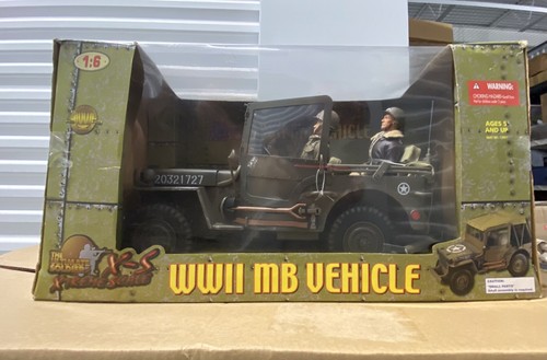 1:6 Ultimate Soldier WWII MB VEHICLE Jeep w/ General Patton and Driver ...