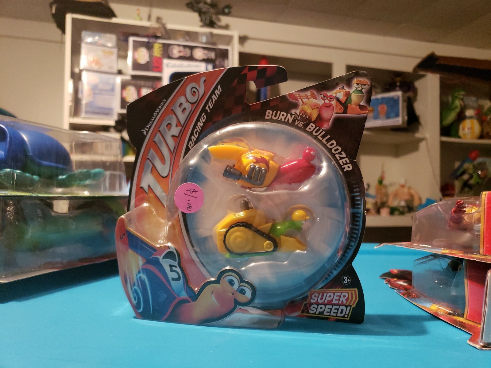 Dreamworks Turbo Racing Team 2 PK Shell Racers Turbo VS White Shadow ...