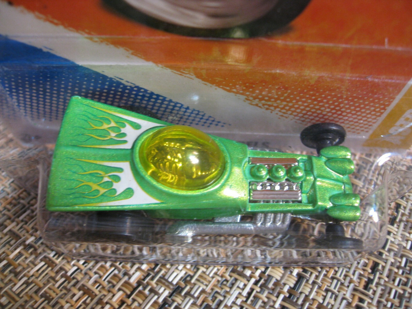 Hot Wheels Astro Funk - 27/244 - 2011 New Models | eBay