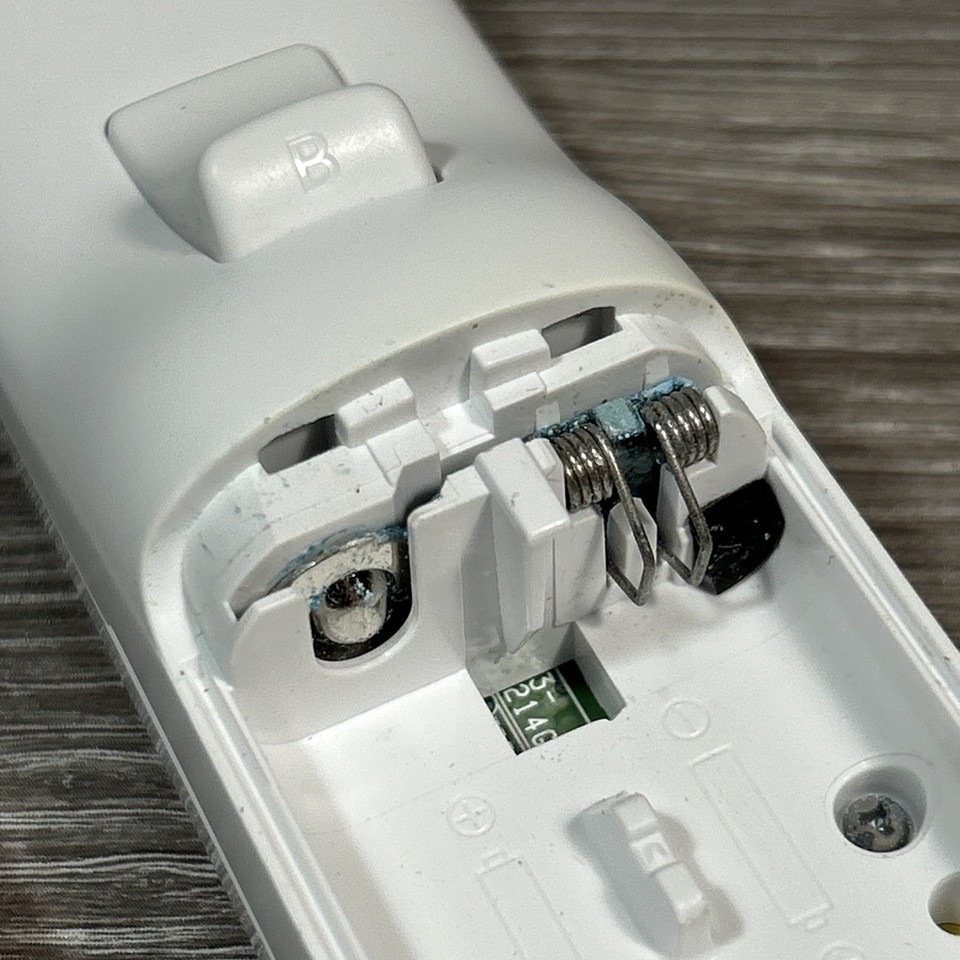 Official Nintendo Wii Remote Controller FOR PARTS | eBay