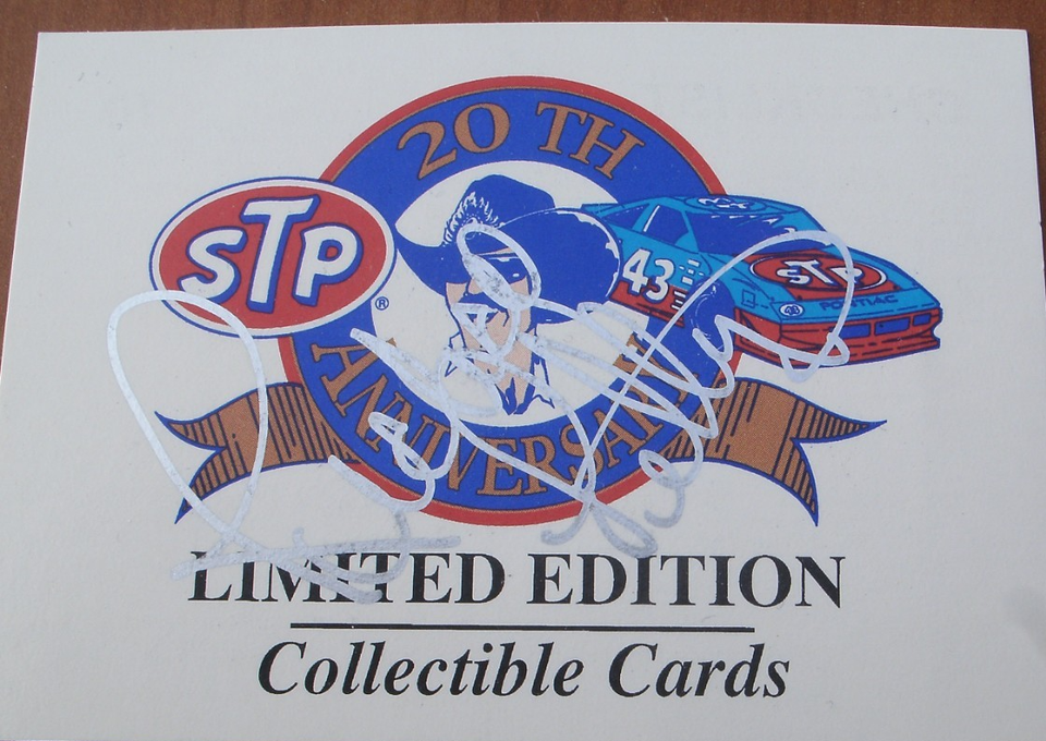 1991 RICHARD PETTY AUTOGRAPHED SET OF 10,20TH ANNIVERSARY STP TRADING ...