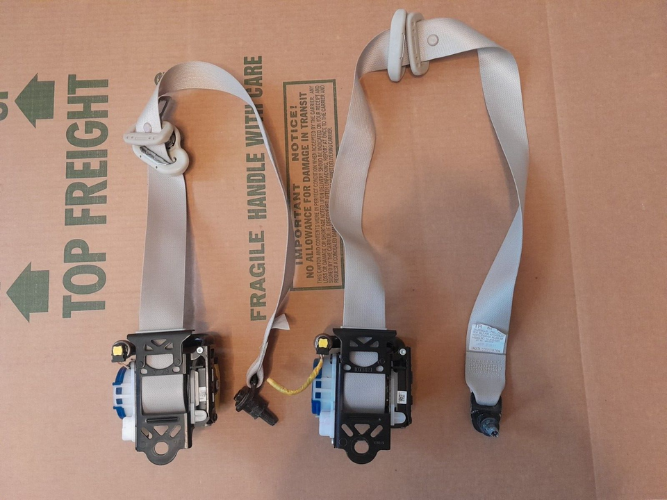 12 - 14 SUBARU IMPREZA FRONT LEFT + RIGHT PAIR SEAT BELT RETRACTORS OEM ...