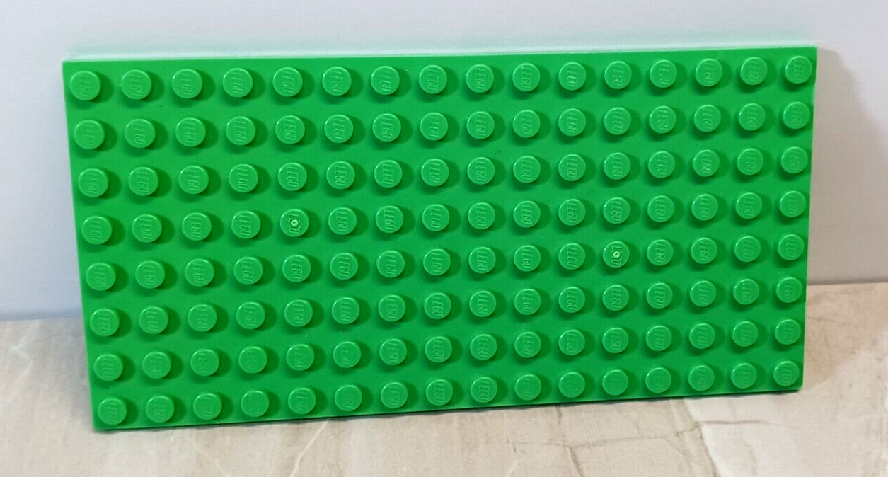 LEGO Baseplate Grass Base Plate Climate Manage Algae 8x16 BRIGHT GREEN ...