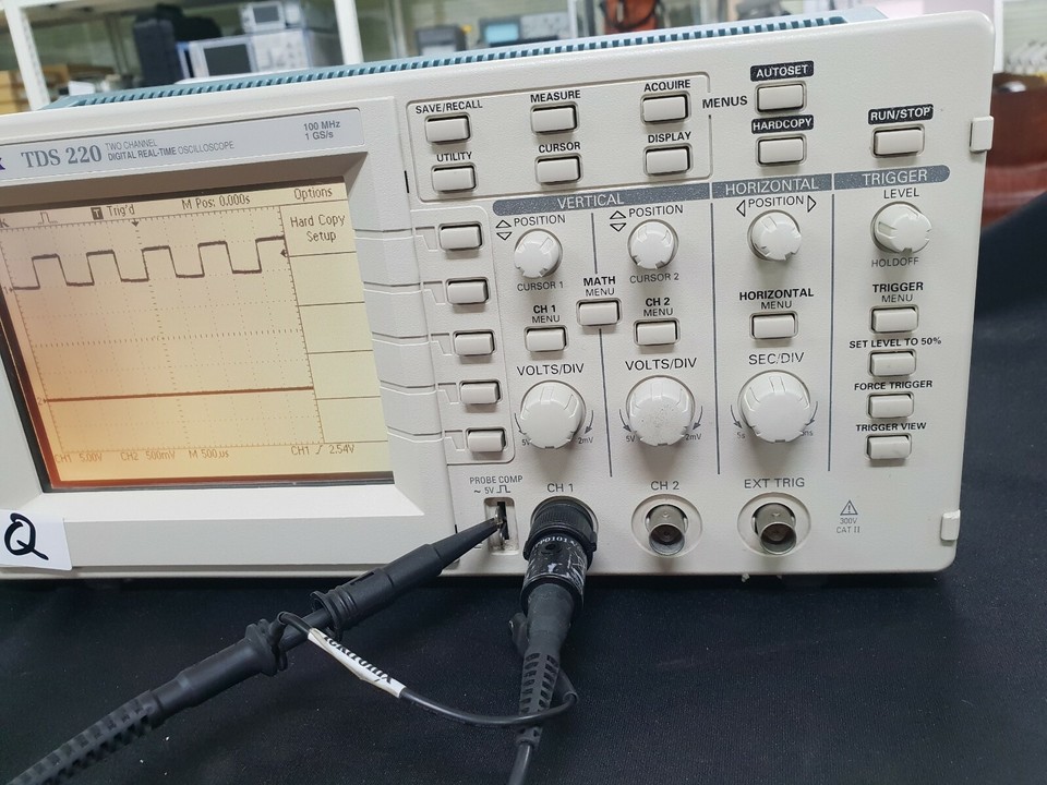Tektronix TDS220 : 100 MHz 2 Channel Digital Oscilloscope(7073) | eBay