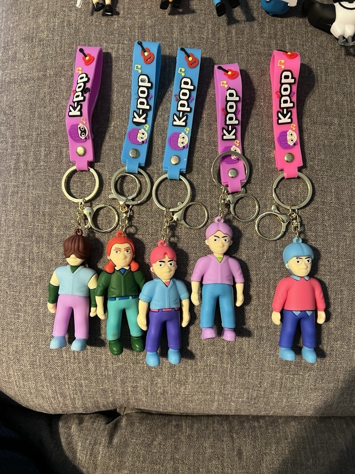 K-pop Demon Hunters Key Chains 10 Pieces. Saja Boys Rare Wow | eBay UK