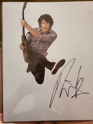 Nick Jonas Autographed 8 1/2 x 11 Picture | eBay