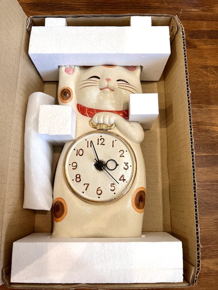 Japanese White Lucky Cat Manekineko Pendulum Wall Clock Pottery Seto ...