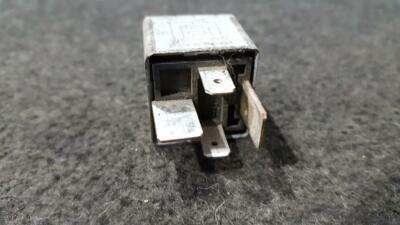 8d0951253 370 Relay module for Volkswagen Passat UK256546-56 | eBay UK
