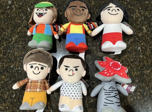 Stranger Things Mini Plush Set ~ Mike, El, Dustin, Lucas, Will ...