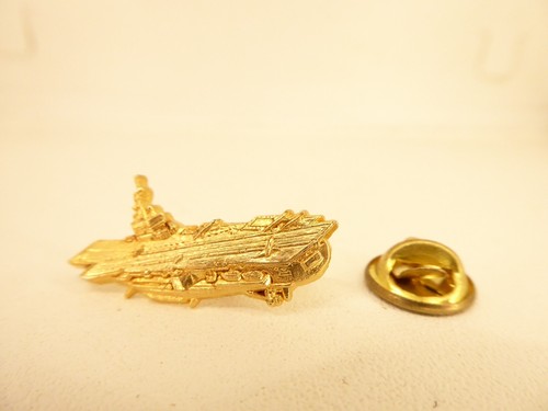 Pin's Pins Pin Badge - ARMEE- MARINE - DCN - PORTE-AVIONS CHARLES DE ...
