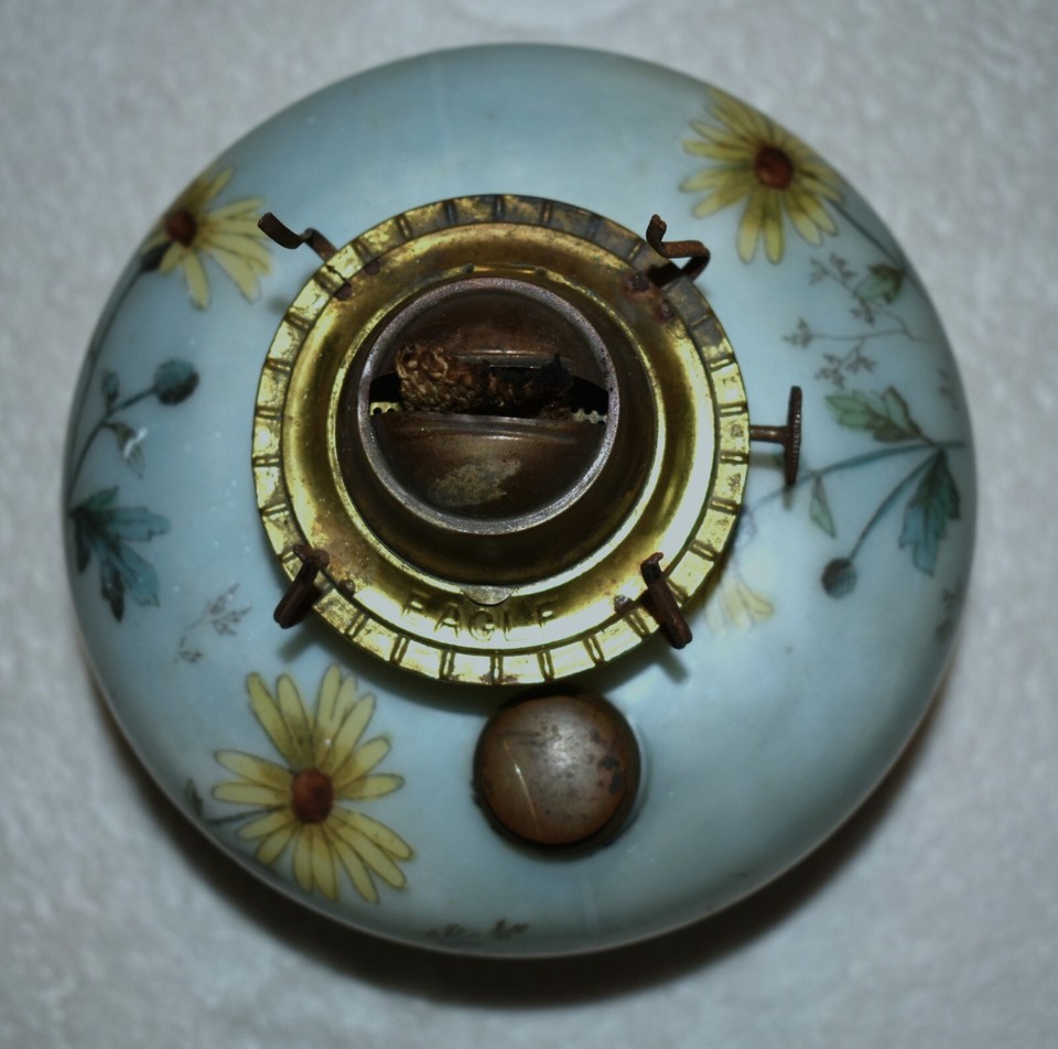 ANTIQUE HANGING LIBRARY PARLOR OIL LAMP SLANT SHADE | eBay