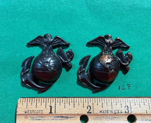 PAIR OF LARGE VINTAGE WW2 US MARINE CORPS BRONZE EAGLE GLOBE ANCHOR EGA ...