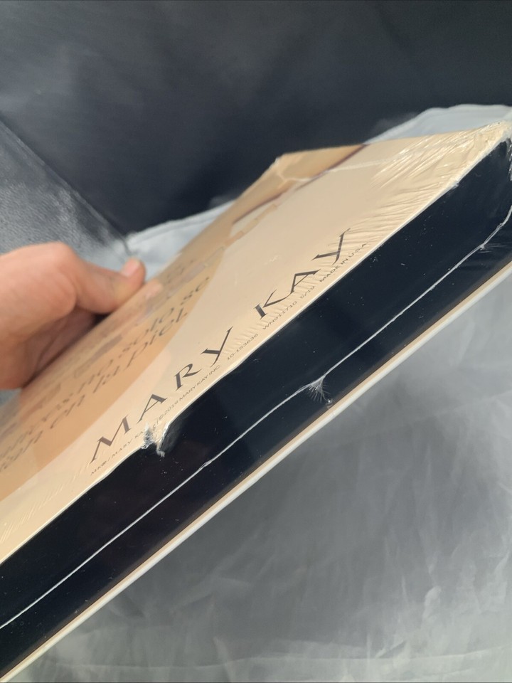 Mary Kay Time Wise EMPTY 3D Foundation Sampler Tray & Box New | eBay