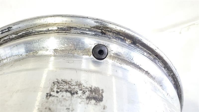 2001 2005 Chevrolet Silverado 2500 OEM Wheel 16x6.5 White LT 4WD | eBay