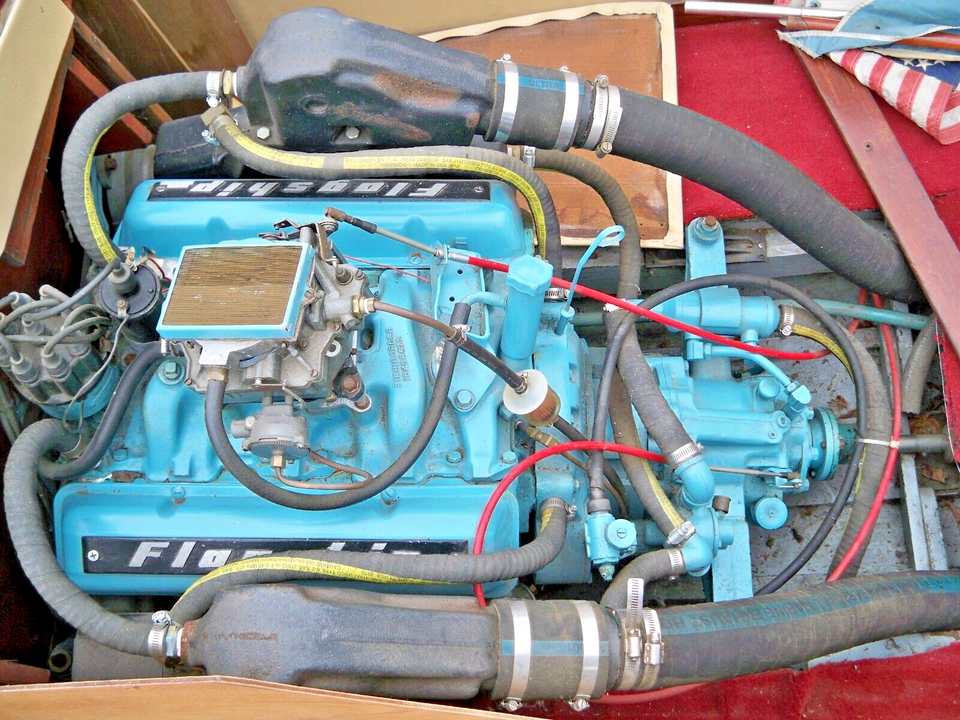 1946 Gar Wood 16ft Runabout boat w/ 283 chevy V8 id:837 | eBay