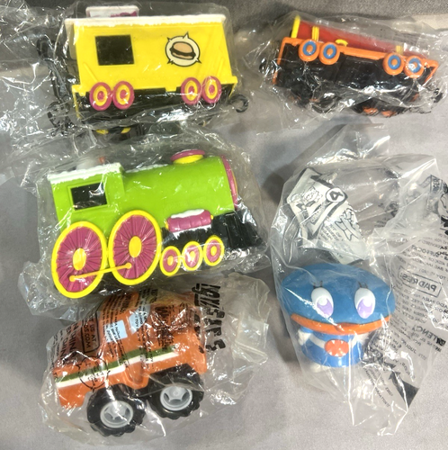 WHATABURGER TOY LOT OF 5~3 TRAIN, 1 MEGA CRUISER, 1 SQUIRTER (2574) | eBay