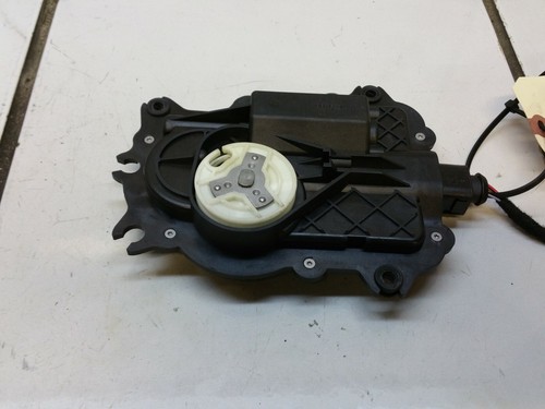 2005 AUDI A8 D3 FRONT RIGHT PASS. DOOR SOFT CLOSE MOTOR 4E0837059 | eBay