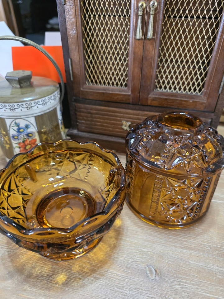 Vintage Amber Indiana Glass Large Stars And Bars - Fairy Lamp - Ships ...