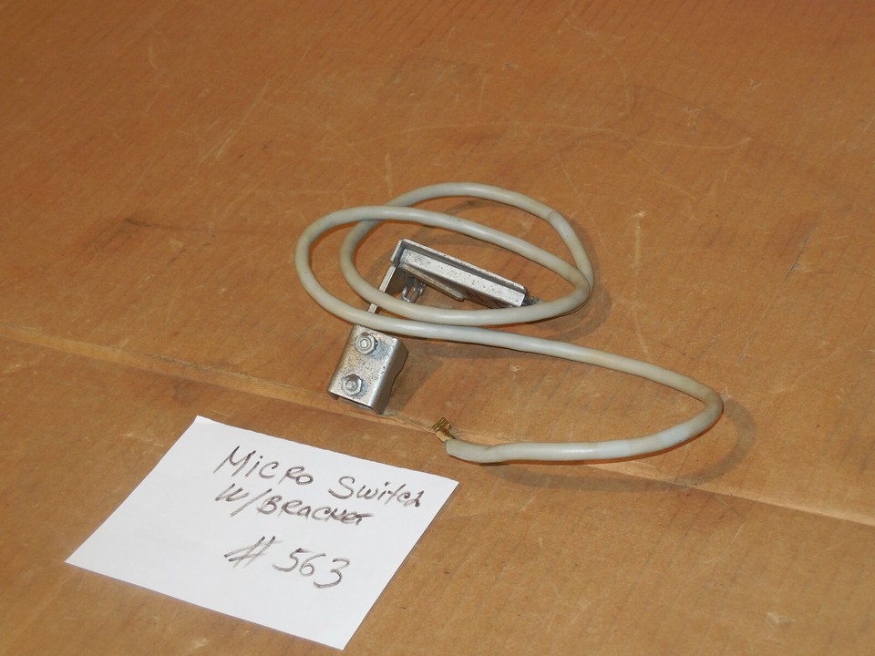 Micro Switch With Bracket | eBay
