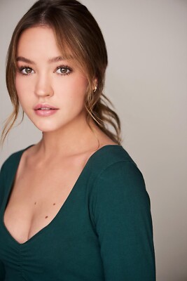 BEAUTIFUL SADIE STANLEY 8X10 Photo | eBay