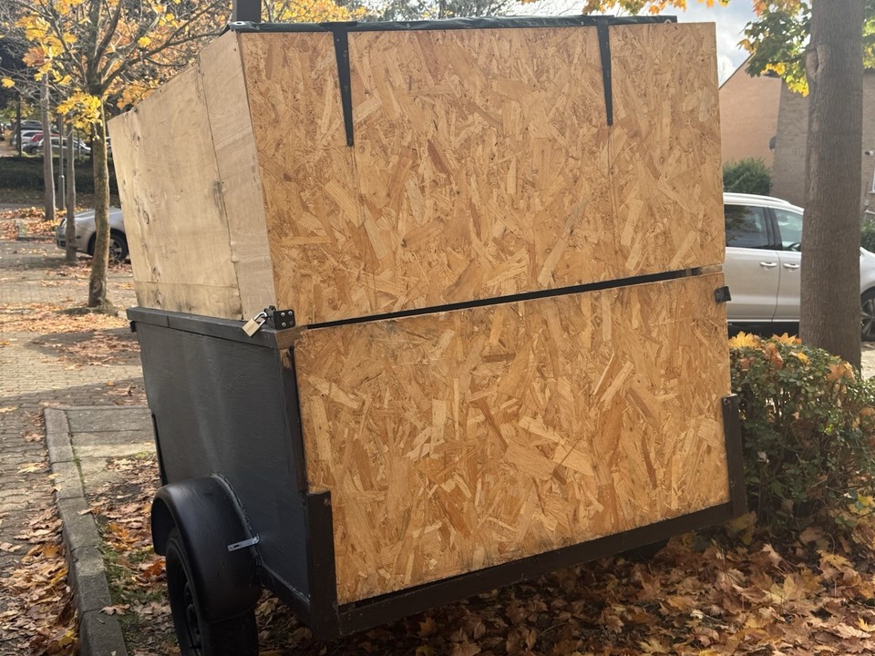 Small Box Trailer 2 Axle | eBay UK