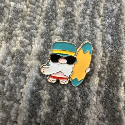 Enamel Pin Gnome Surfer Cute Summer Dwarf Hawaiian Brooch Backpack Hat ...