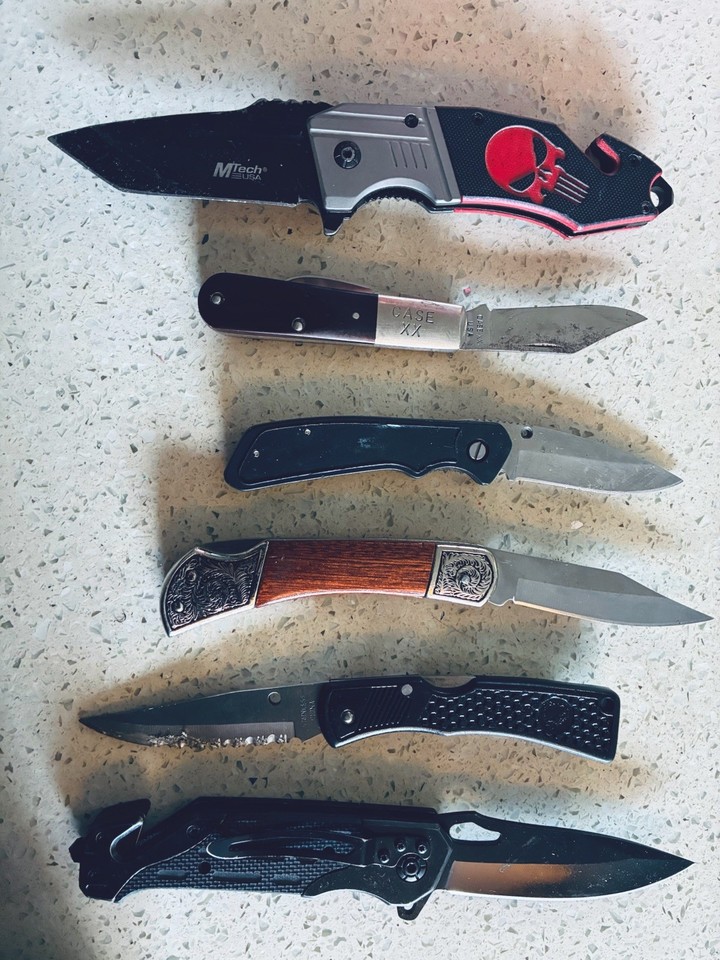 Knife Guy’s Junk Drawer - Big Lot of Knives -Some new most are Used ...