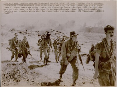 LG768 '75 Wire Photo US 199TH INFANTRY BRIGADE Vietnam War Troops ...