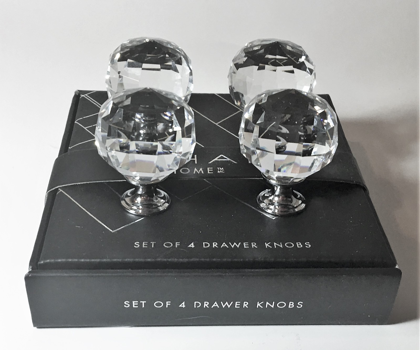 TAHARI 4 SILVER CHROME FINISH CLEAR CRYSTAL SPHERE DRAWER,CABINET,DRESSER KNOBS | eBay