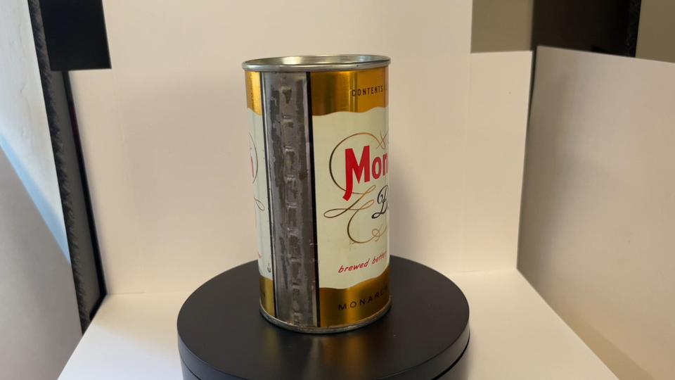 MONARCH BEER brewed better to taste better Flat Top Can CHICAGO ...