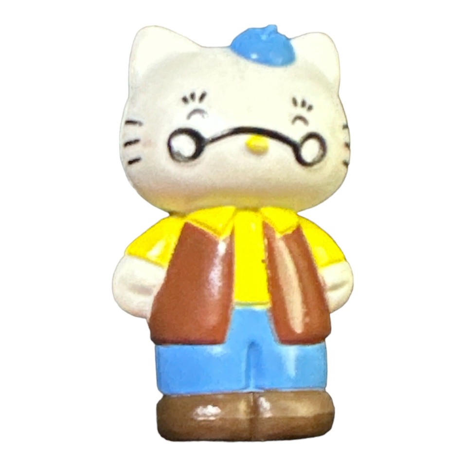 3 Hello Kitty Sister/Daughter Grandpa Tracy Raccoon Grandpa Anthony ...