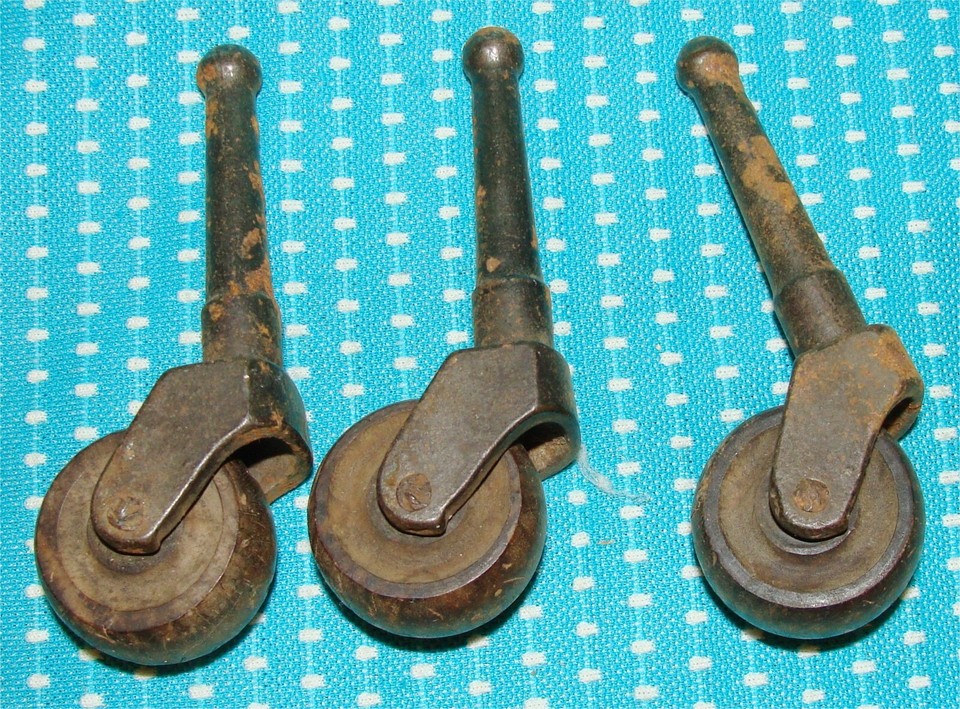 15 Antique Vtg Wood Wheel Casters Furniture Assorted Lot Primitive ...
