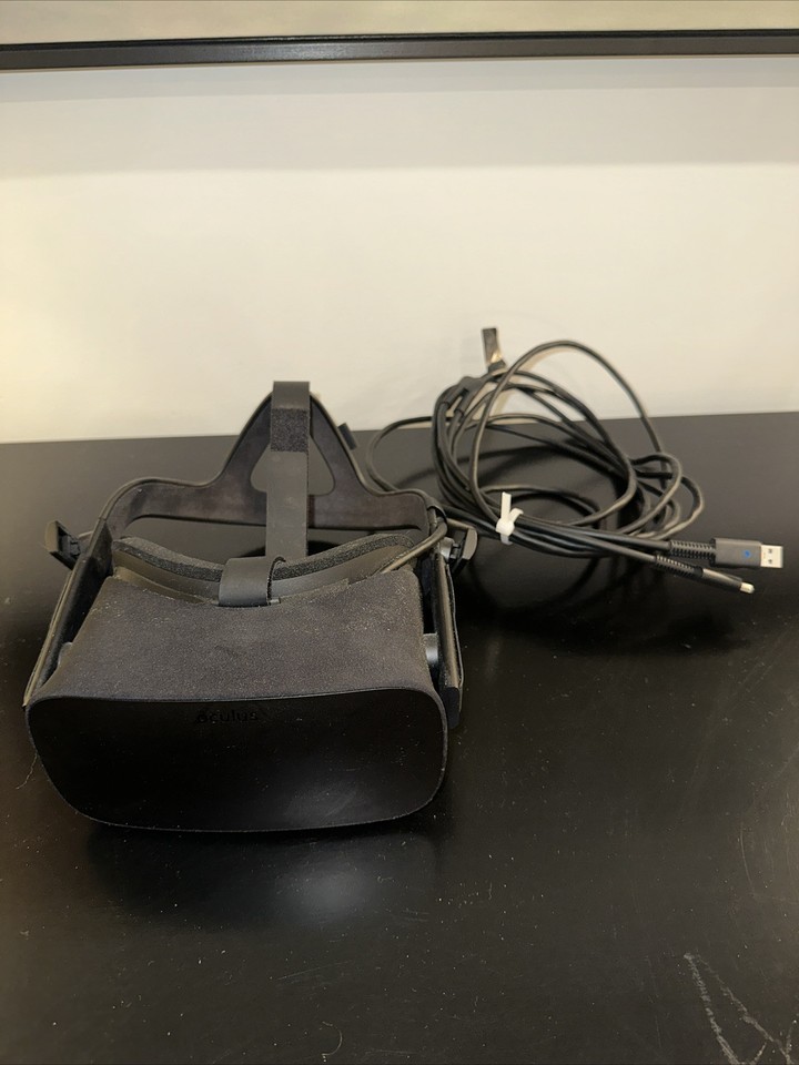 Oculus Rift C4-A VR Headset Set Black Used Tested Working Virtual ...