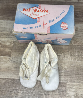 VINTAGE 1957 USED WEE WALKER BABY SHOES WITH BOX SIZE 1 F.W.WOOLWORTH ...