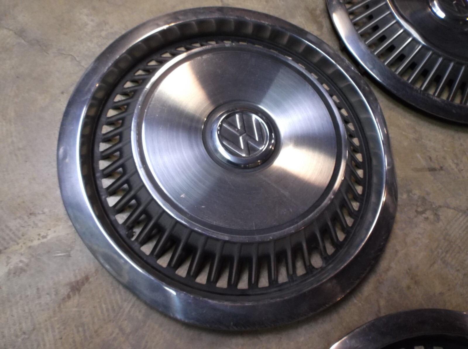 VW Rabbit Hubcaps Volkswagen Wheels Hub Caps | eBay