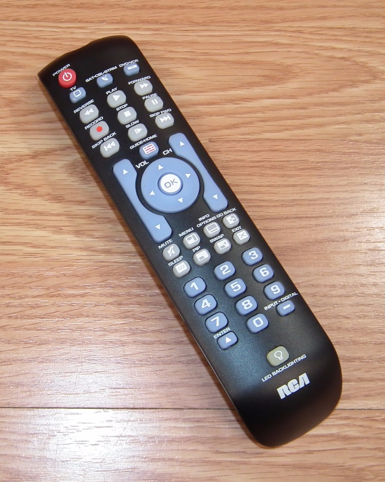 RCA (RCRN03BR) TV / DVD / VCR / SAT / CBL / STRM Remote Control w ...