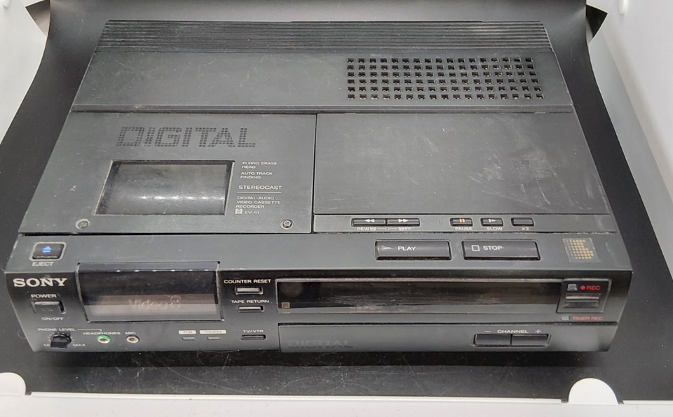 Sony 8 EV-S1 8mm digital-audio video cassette recorder - powers on | eBay