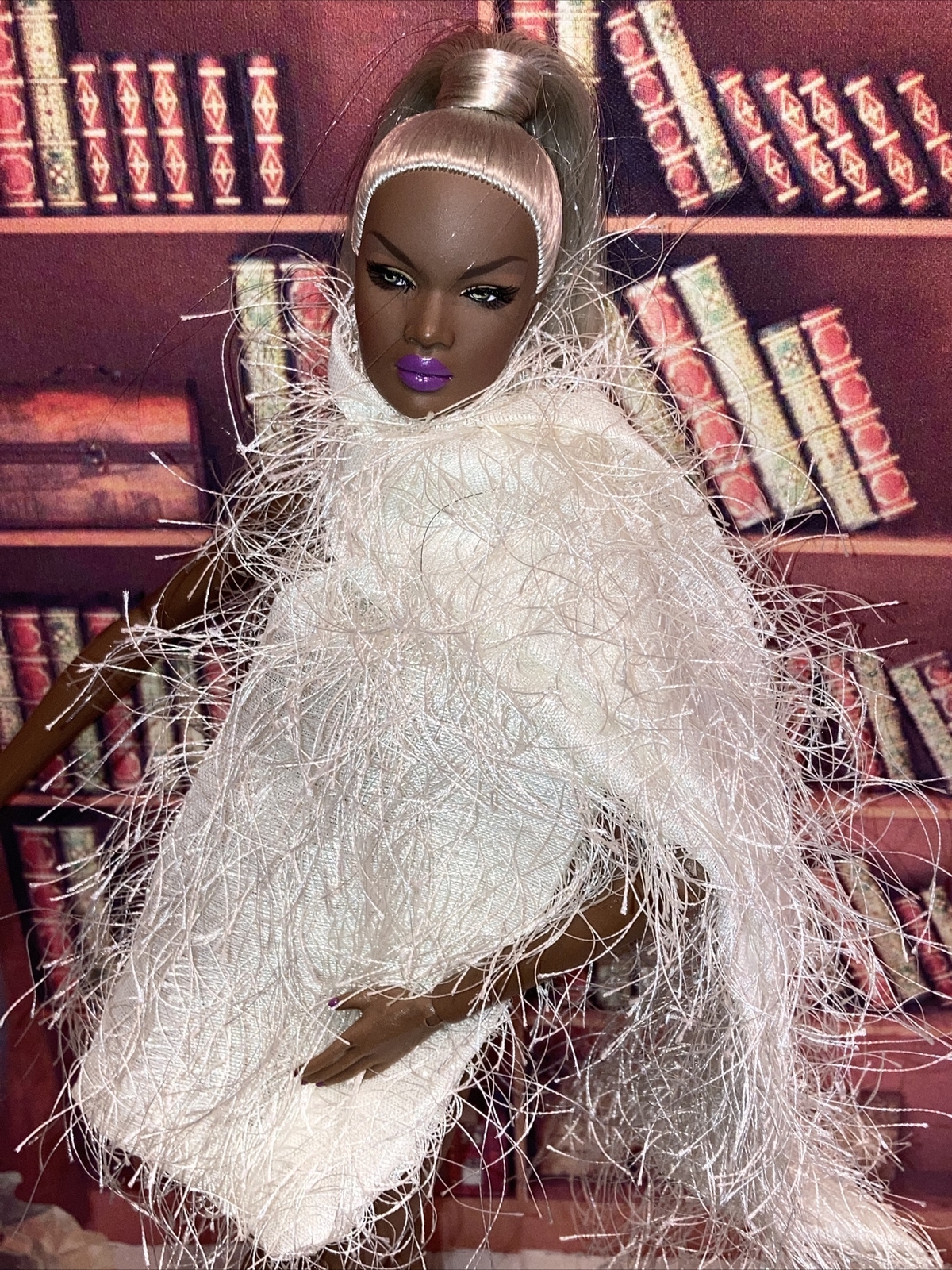 Integrity / Barbie / action figures -1/6 scale Fur Stole /Scarf - Ships ...