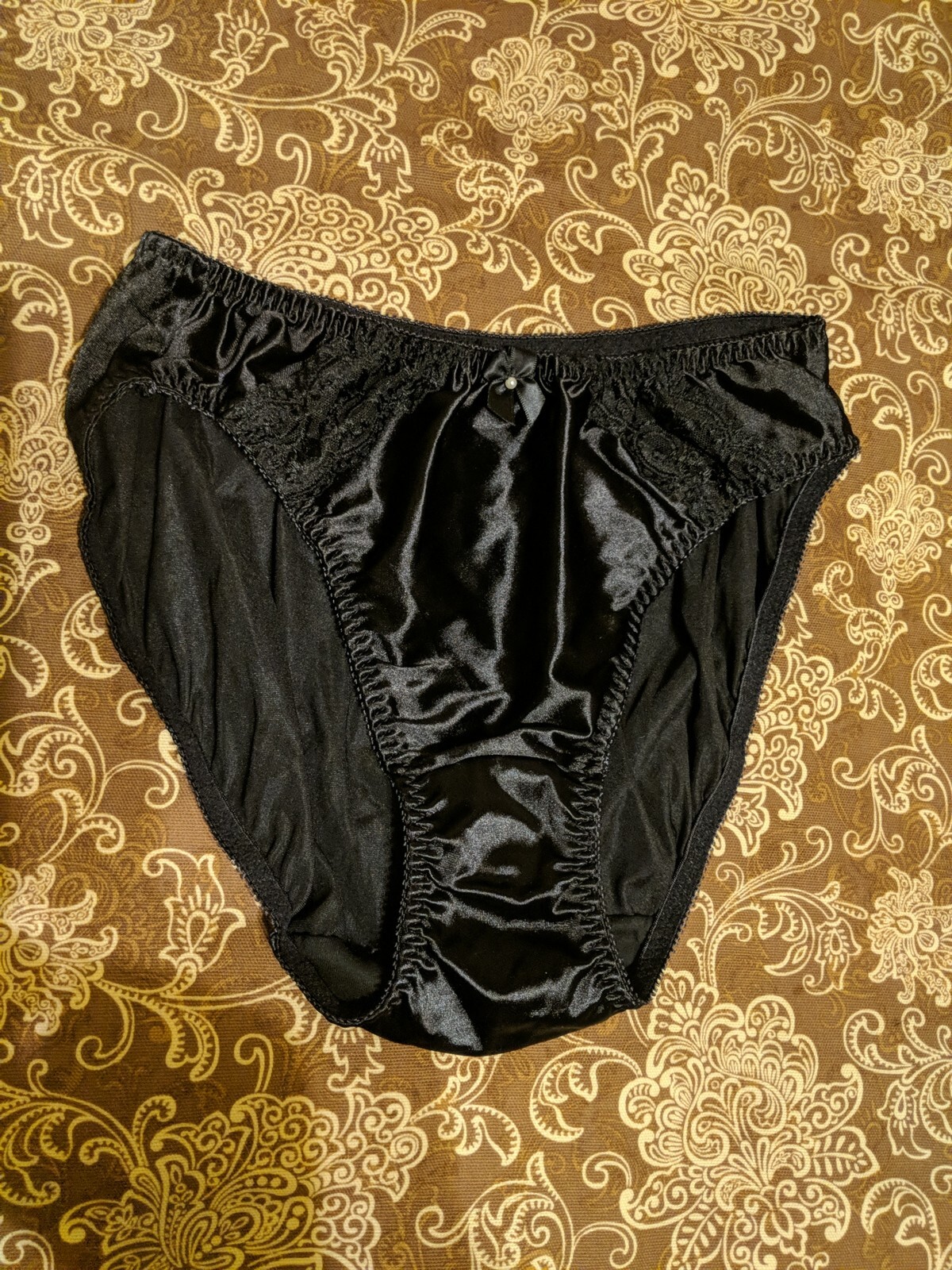 Vintage Vassarette Satin Second Skin Size 7 44 Gem