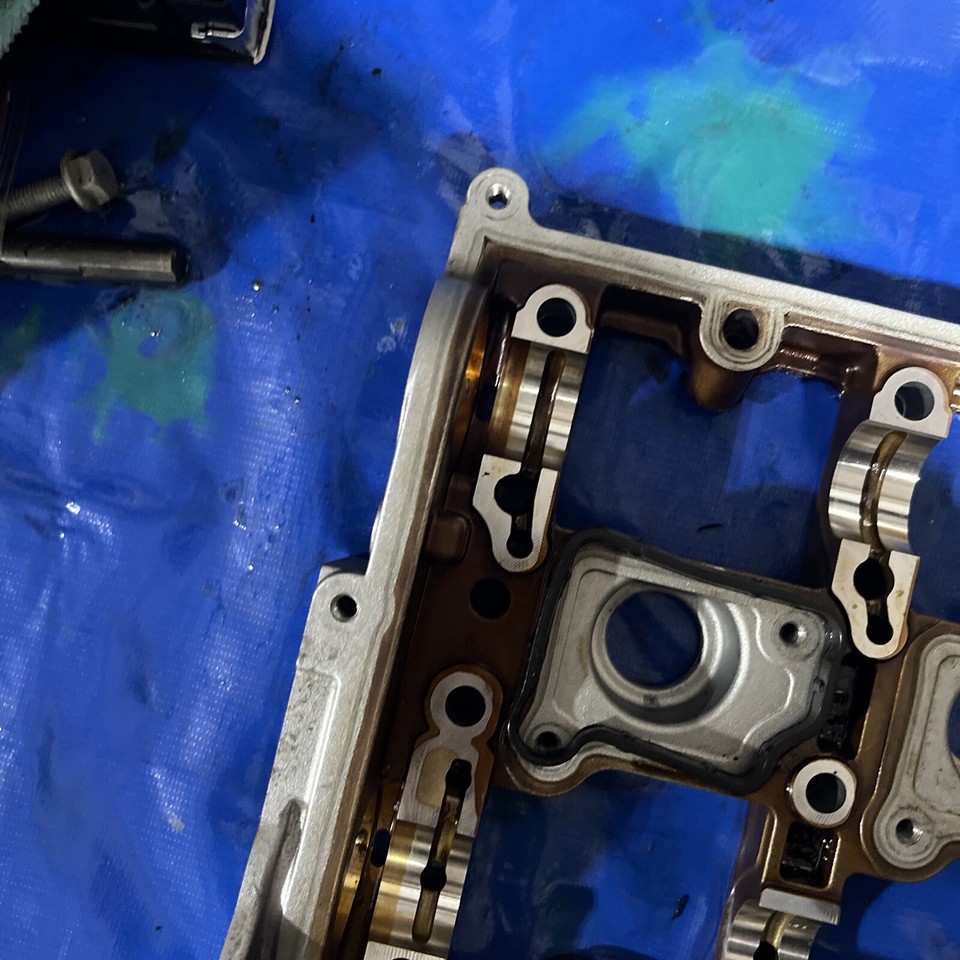 12-15 Mercedes W204 C250 SLK250 1.8L Engine Motor Camshaft Cam Housing ...