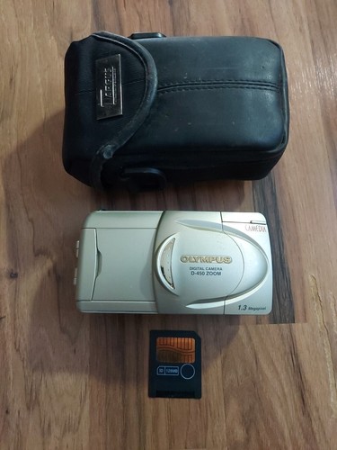 Olympus D-450 Digital Camera 1.3 MP with 128 MB Memory Card and Case | eBay