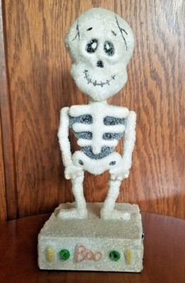 Kohl's Holloween Table Top Skeleton Statue / figurine Decoration | eBay