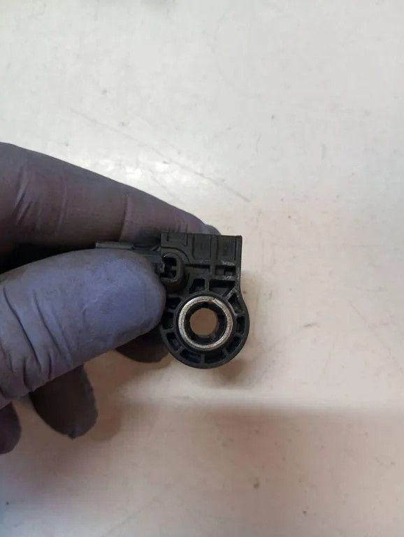 VOLVO V40 Cross Country 526 Left Side Impact Sensor 31451527 2.00 ...