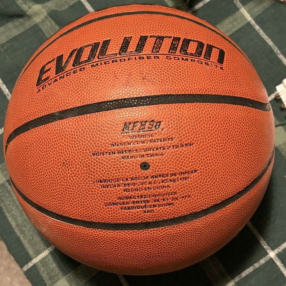 Wilson Evolution Basketball Men’s 29.5 Indoor Game Ball | eBay
