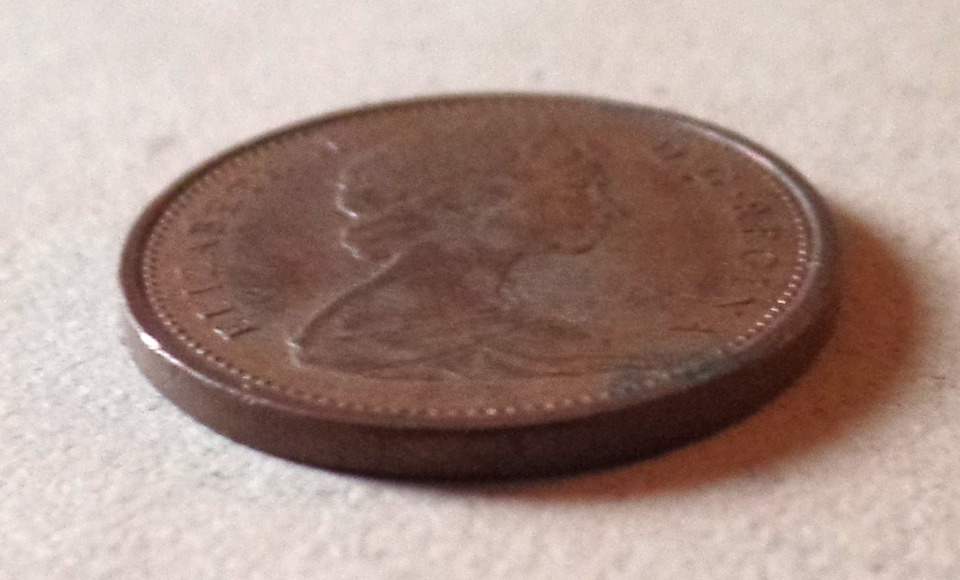 Vintage 1968 CANADA 1 CENT ELIZABETH II DEI GRATIA REGINA Bronze Tone ...