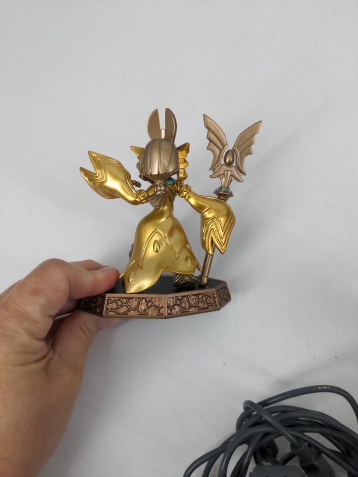 Skylanders Portal of Power plus 3 Skylanders Figures | eBay UK