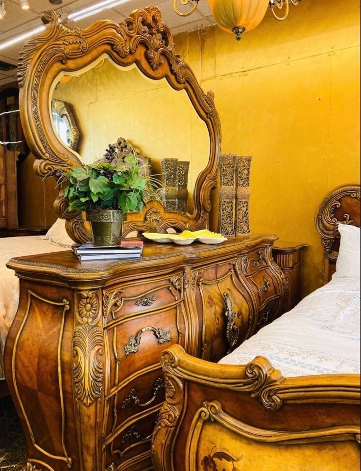 AICO by Michael Amini Palais Royale 5PC king size bedroom set | eBay